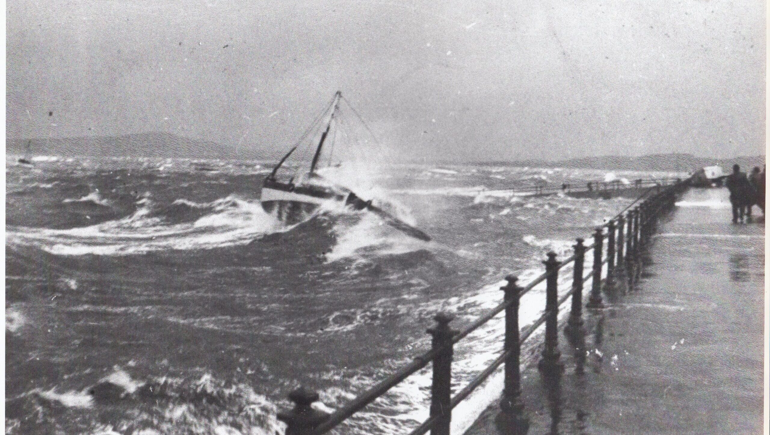 ‘Sir William Priestley’ lifeboat & replicas – Sailing By