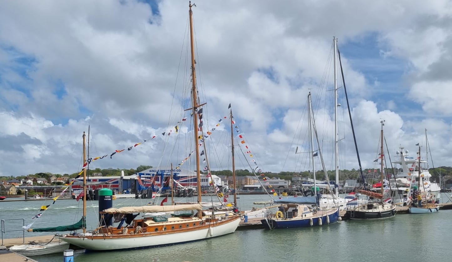 OGA60: Cowes – Sailing By